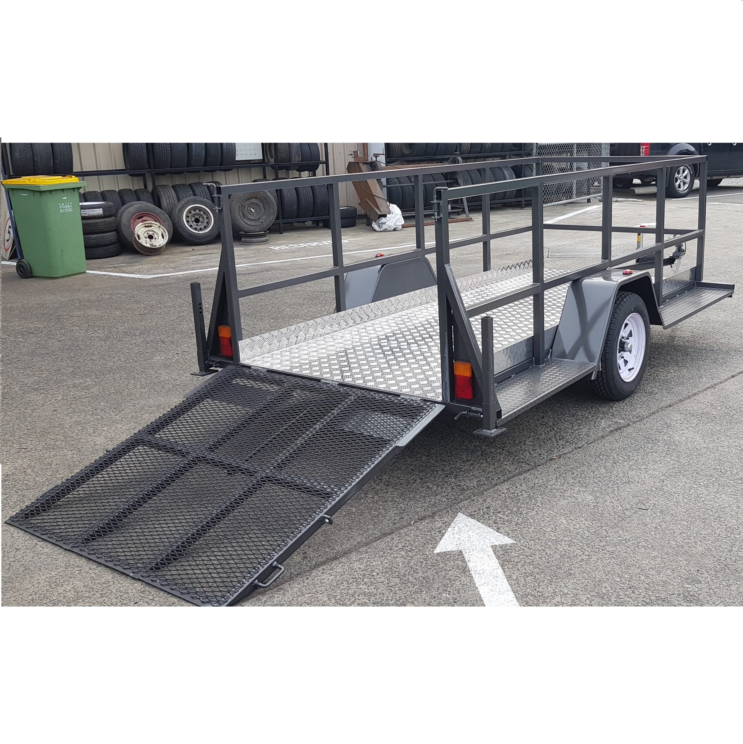 Sitecraft Fully Registered 4 x Bin Trailer | Sitecraft